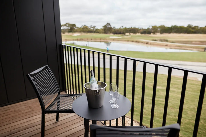 Accommodation @ Curlewis | Curlewis Golf Club Accommodation